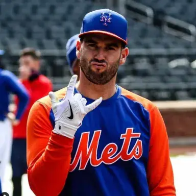 Zara Johnson: Streams, Merchandise, Personal Videos | MILLIONS